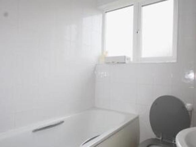 2 bedroom maisonette for rent in Shepperton Road, Orpington, BR5