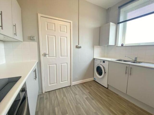 2 bedroom maisonette for rent in Southmead, Arnside Road, BS10 6AT, BS10