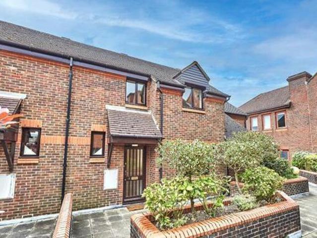 2 Bedroom Maisonette For Rent In St. Albans, Hertfordshire