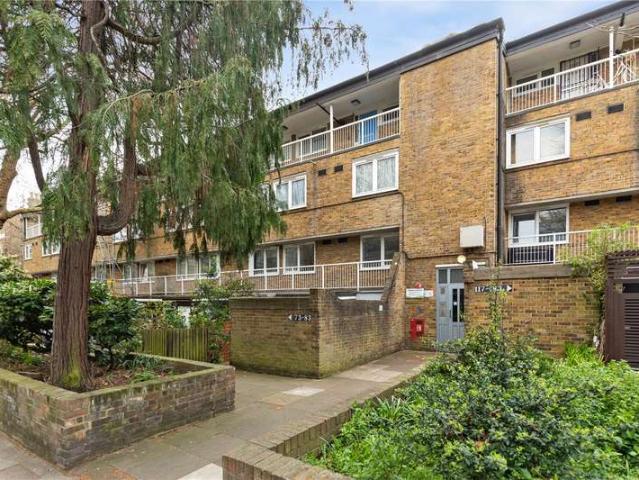 2 Bedroom Maisonette Flat
