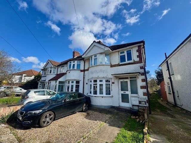 2 Bedroom Maisonette Flat
