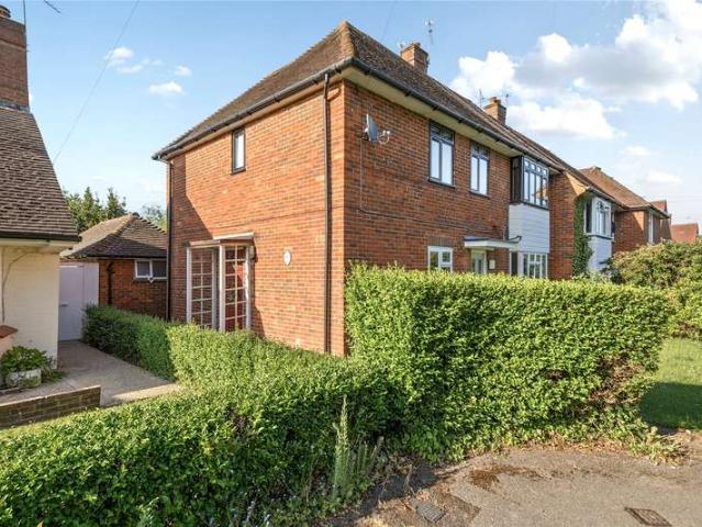 2 Bedroom Maisonette Flat