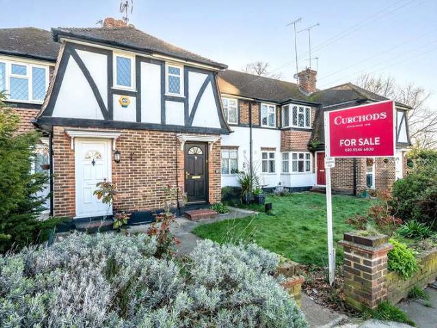 2 Bedroom Maisonette Flat