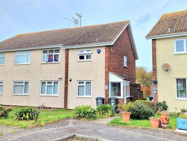 2 Bedroom Maisonette Flat