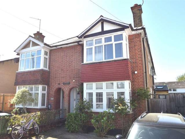 2 Bedroom Maisonette Flat
