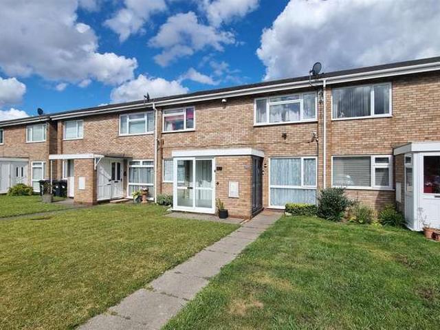 2 Bedroom Maisonette Flat