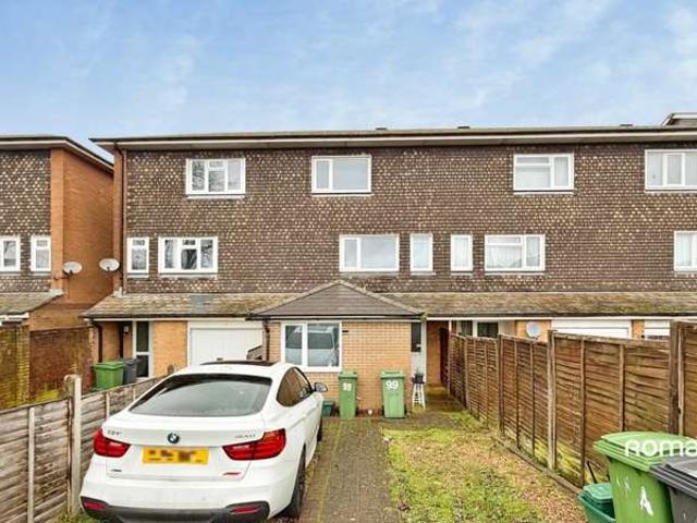 2 Bedroom Maisonette Flat
