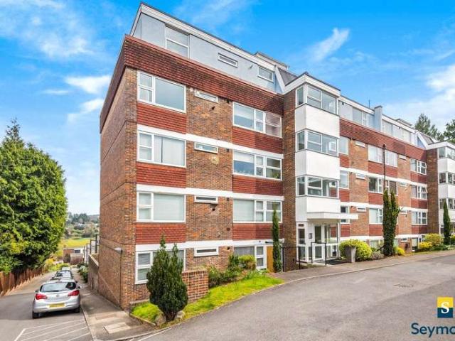 2 Bedroom Maisonette Flat