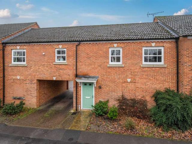 2 Bedroom Maisonette Flat