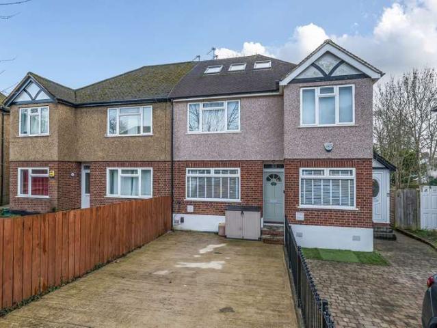 2 Bedroom Maisonette Flat