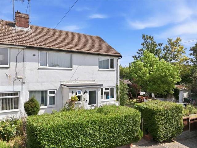 2 Bedroom Maisonette Flat