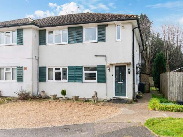 2 Bedroom Maisonette Flat