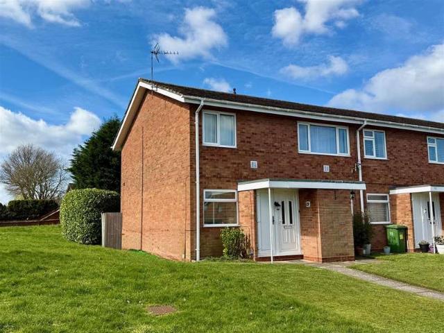 2 Bedroom Maisonette Flat
