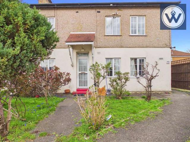 2 Bedroom Maisonette Flat