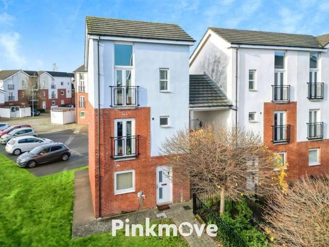 2 Bedroom Maisonette Flat