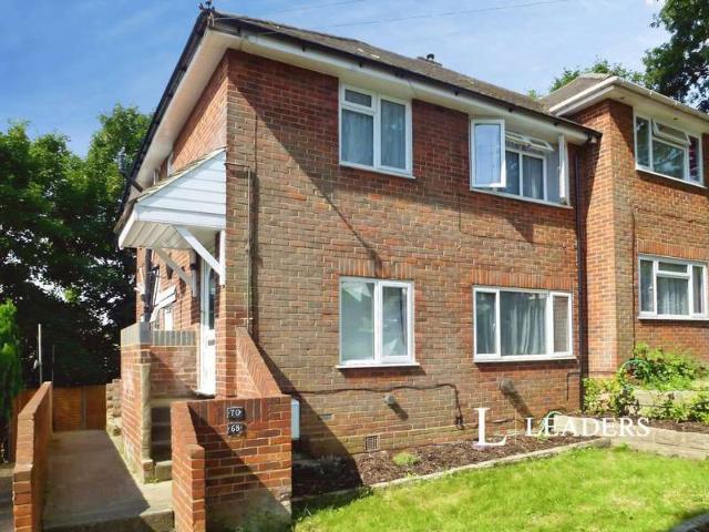 2 Bedroom Maisonette Flat