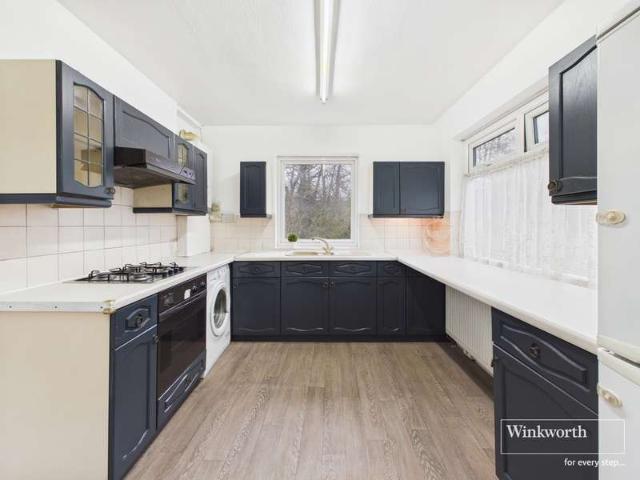 2 Bedroom Maisonette Flat