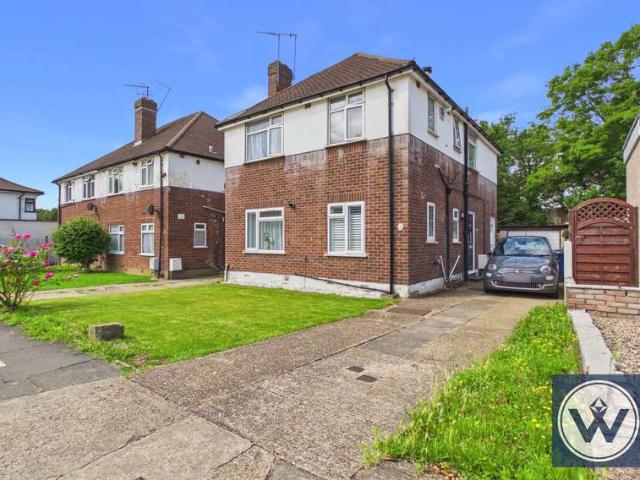 2 Bedroom Maisonette Flat