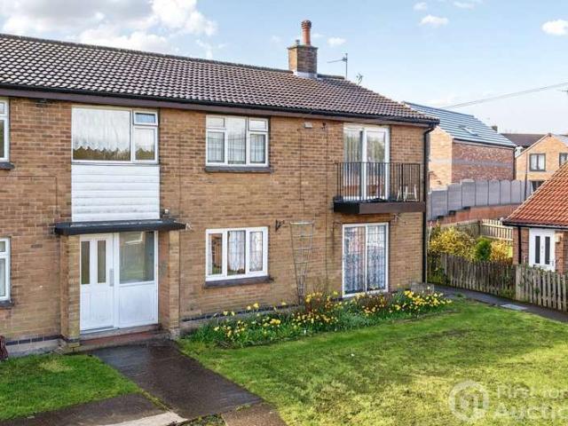 2 Bedroom Maisonette Flat