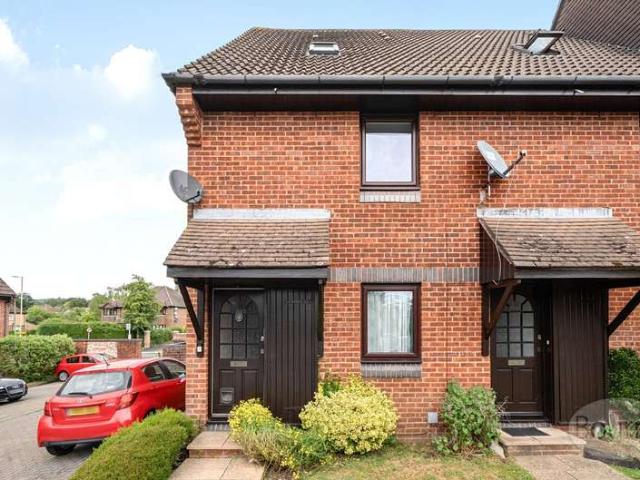 2 Bedroom Maisonette Flat