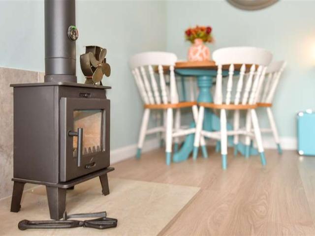 2 Bedroom Maisonette Flat