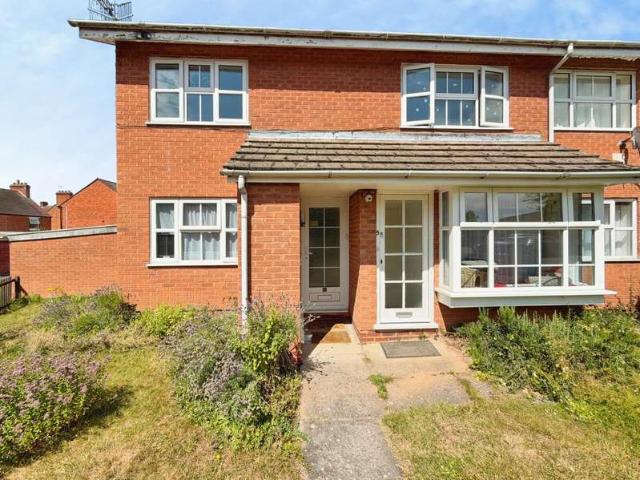 2 Bedroom Maisonette Flat