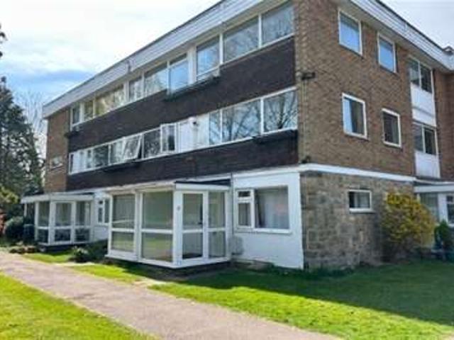 2 Bedroom Maisonette Flat