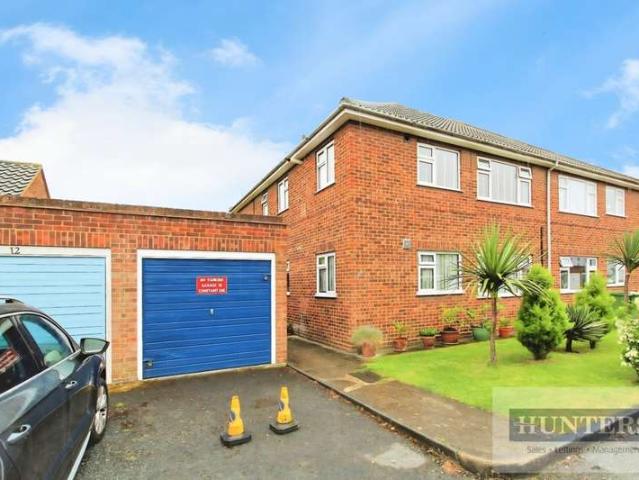 2 Bedroom Maisonette Flat