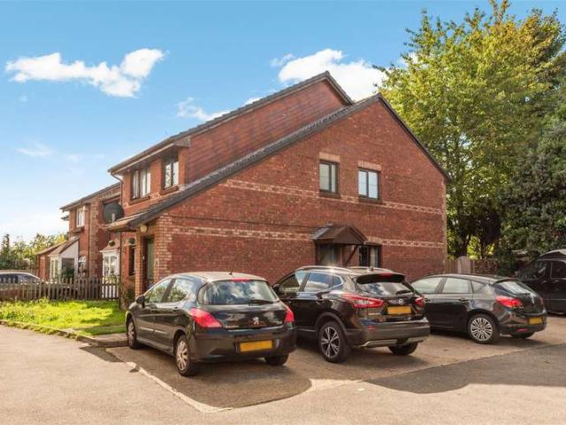 2 Bedroom Maisonette Flat