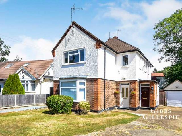 2 Bedroom Maisonette Flat