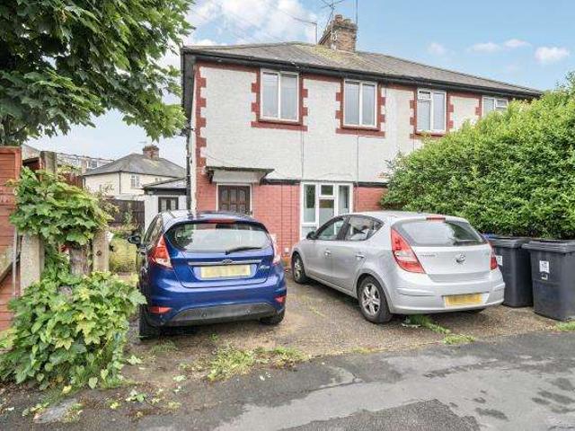2 Bedroom Maisonette Flat