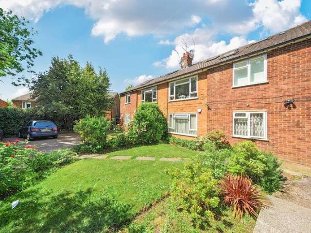 2 Bedroom Maisonette Flat