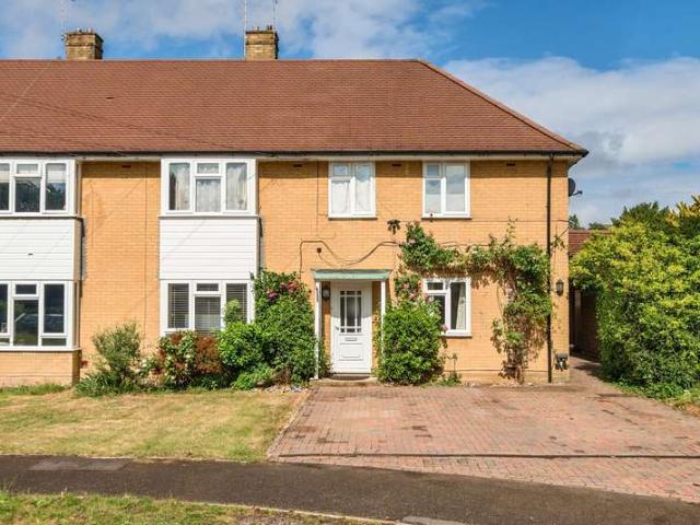 2 Bedroom Maisonette Flat