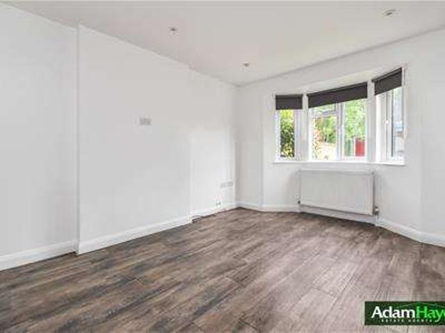 2 Bedroom Maisonette Flat