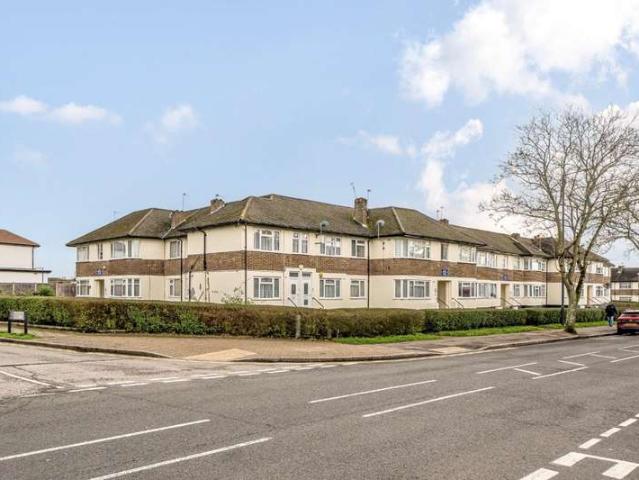 2 Bedroom Maisonette Flat