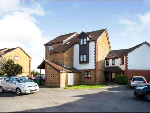 2 Bedroom Maisonette Flat