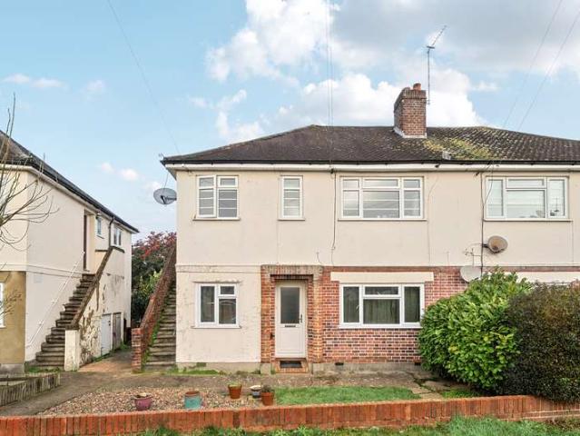 2 Bedroom Maisonette Flat
