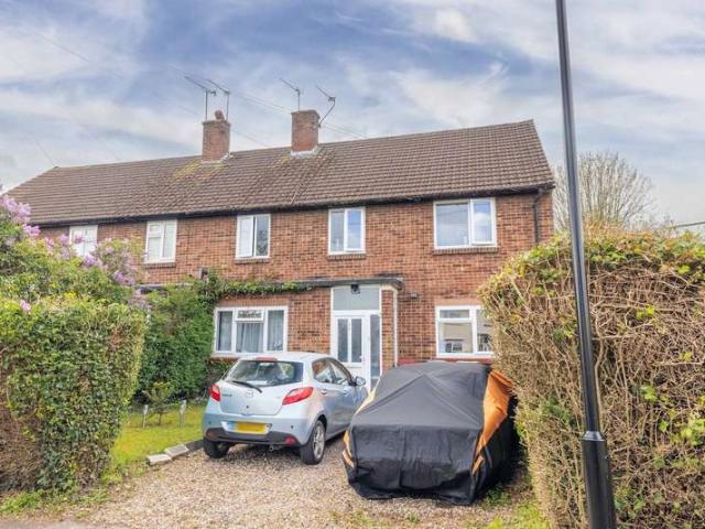 2 Bedroom Maisonette Flat