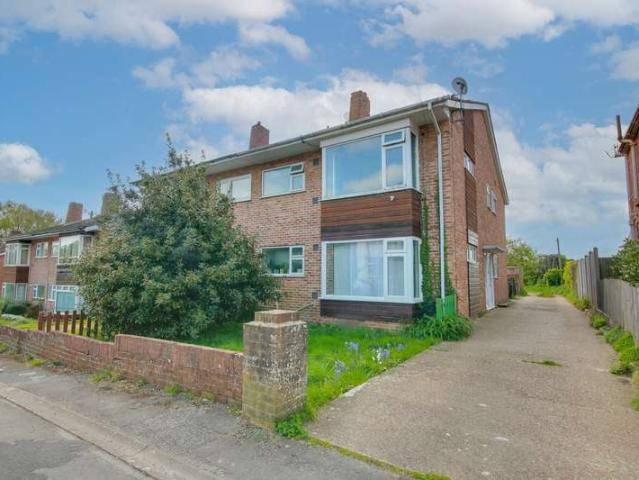 2 Bedroom Maisonette Flat