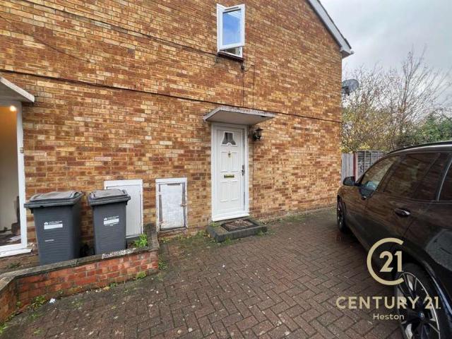 2 Bedroom Maisonette Flat