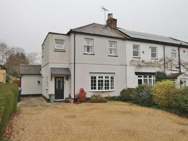 2 Bedroom Maisonette Flat