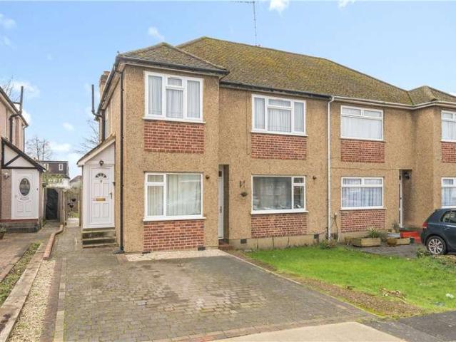 2 Bedroom Maisonette Flat