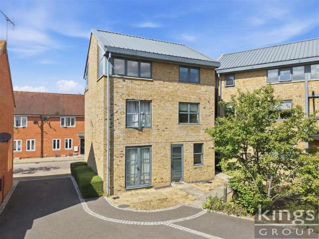 2 Bedroom Maisonette Flat