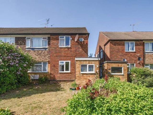 2 Bedroom Maisonette Flat