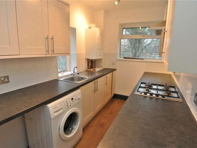 2 Bedroom Maisonette Flat
