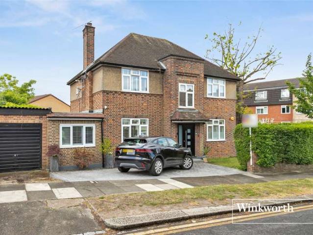 2 Bedroom Maisonette Flat