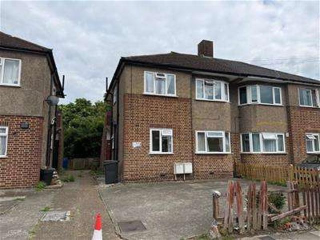2 Bedroom Maisonette Flat