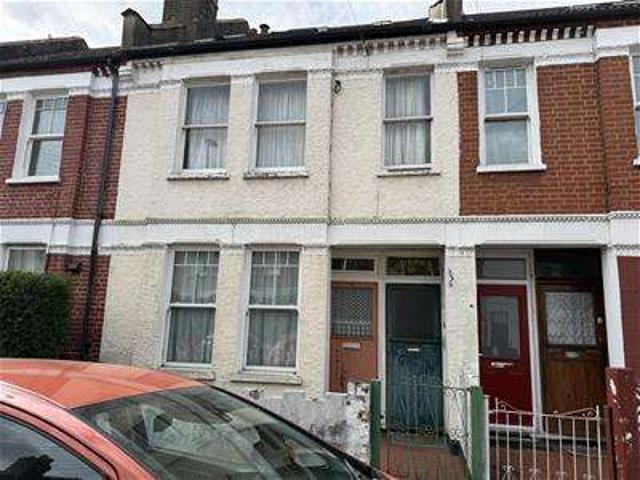 2 Bedroom Maisonette Flat