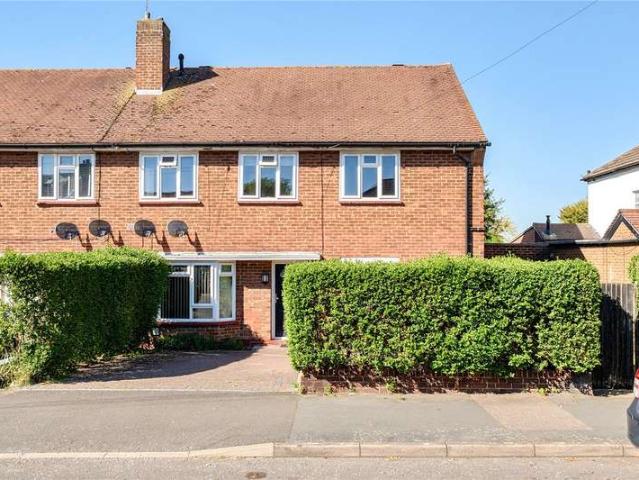 2 Bedroom Maisonette Flat