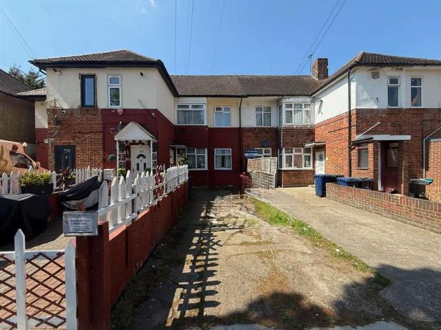 2 Bedroom Maisonette Flat